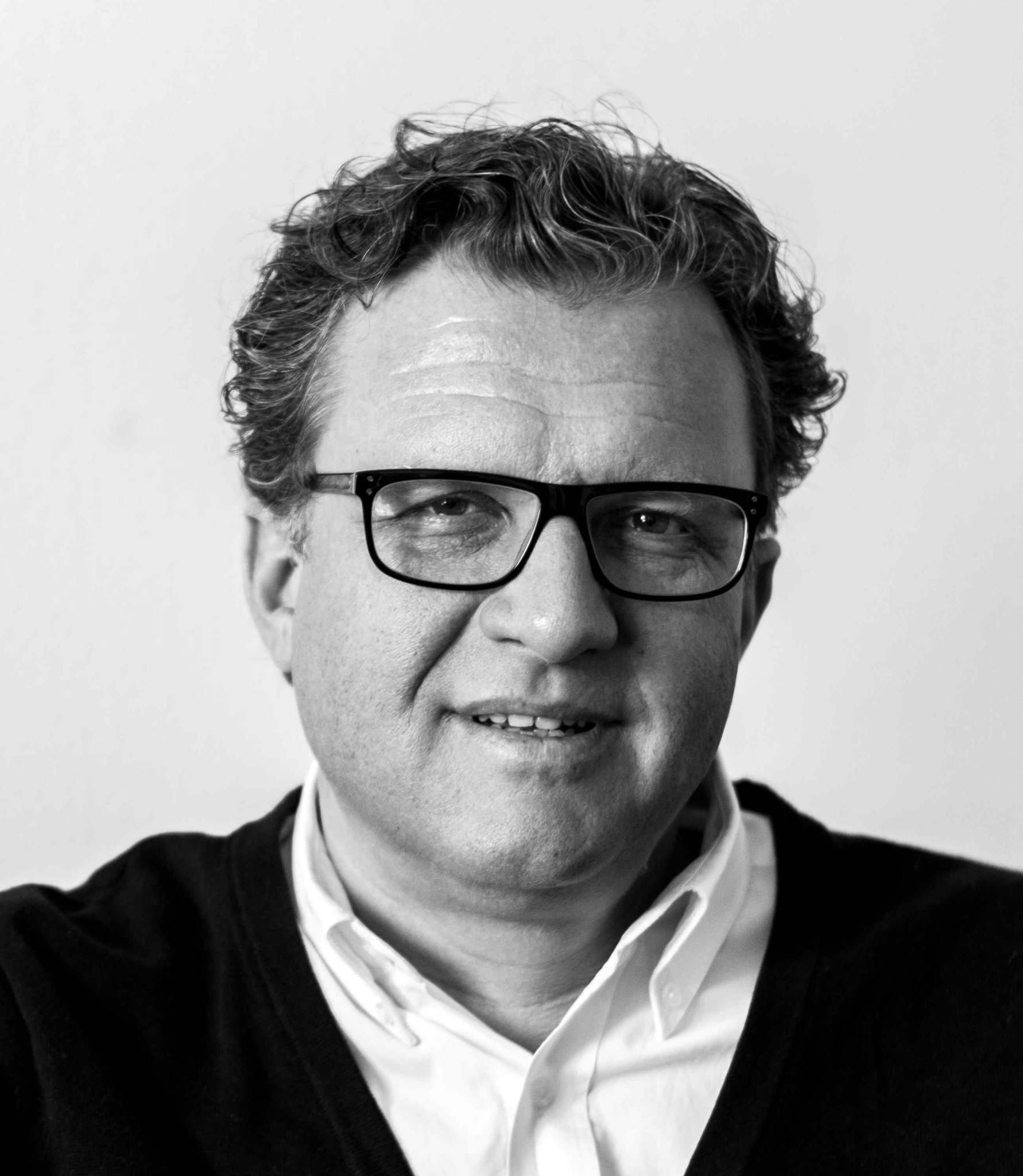 Speaker Overview: Andreas Papp